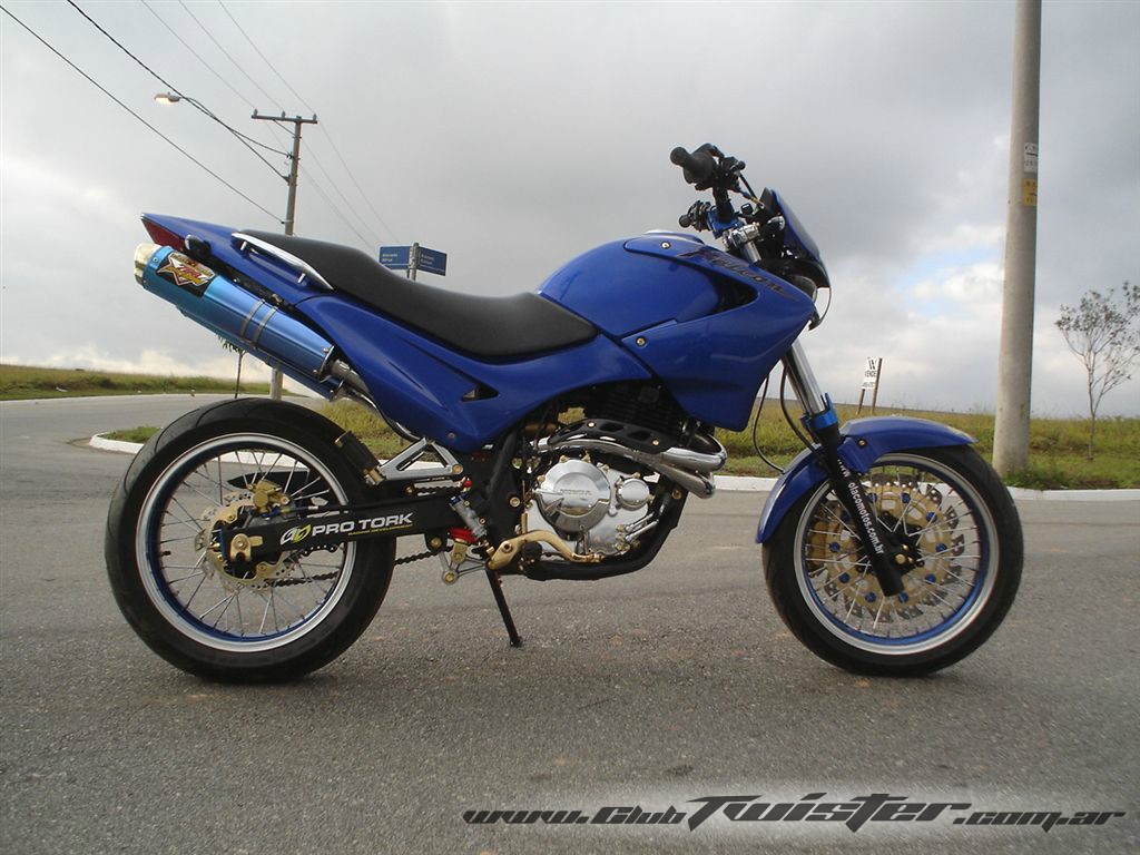 Consulta sobre Falcon motard - Página 2 • Club Twister Argentina